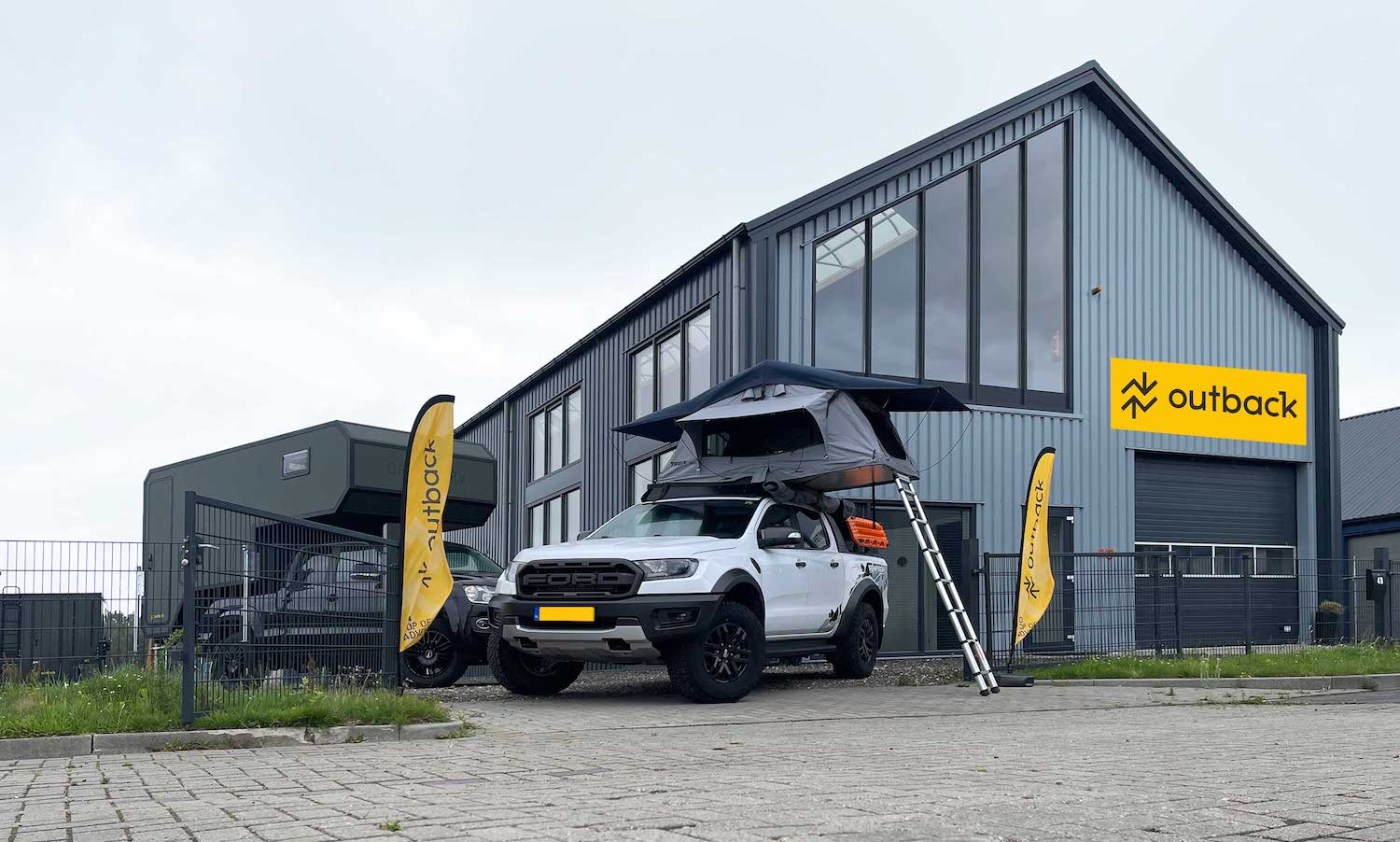 Opening nieuwe Experience Center Outback in Grou - Outback